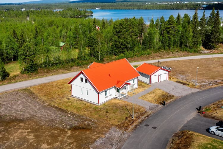 Slåtterslingan 18 - Andra sidan, Gällivare - 1-familjs friliggande villa - HusmanHagberg